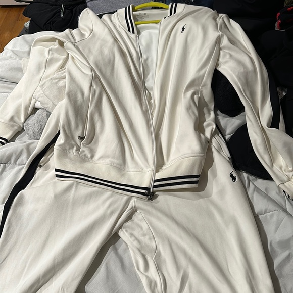 Polo Ralph Lauren | Other | Im Selling A Ralph Lauren Polo Sweat Suit ...